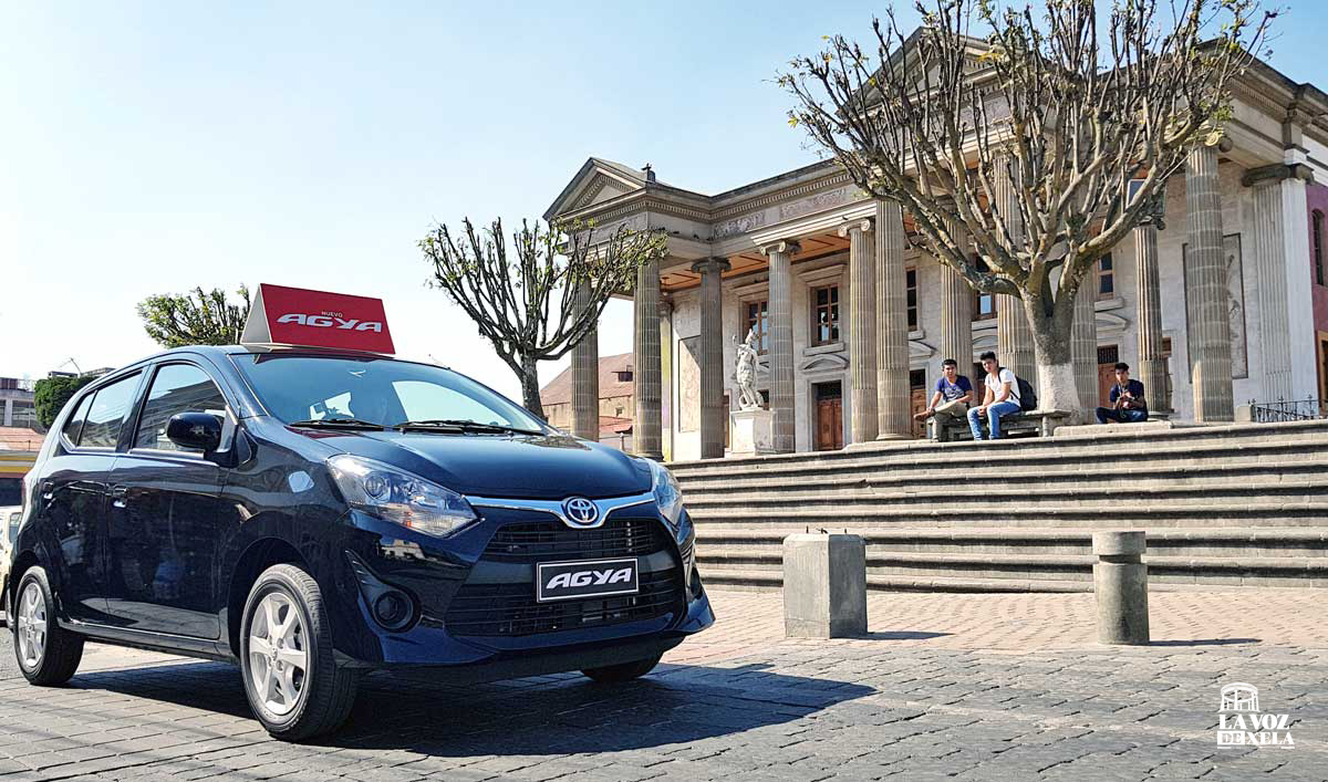 El más accesible de Toyota está en Xela · La Voz de Xela