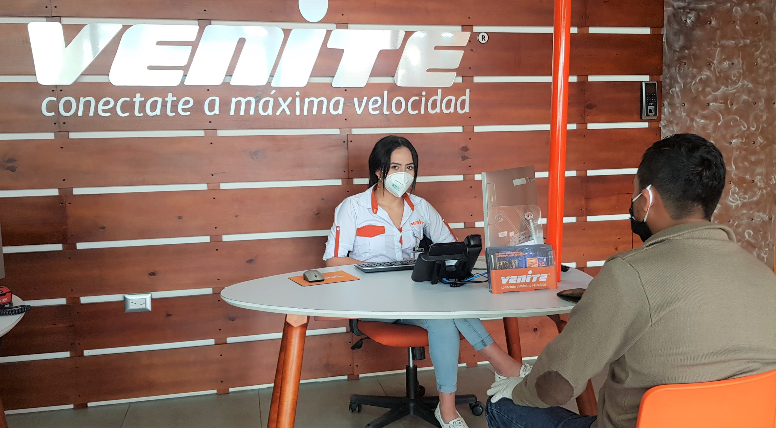 Venite-3 · La Voz de Xela